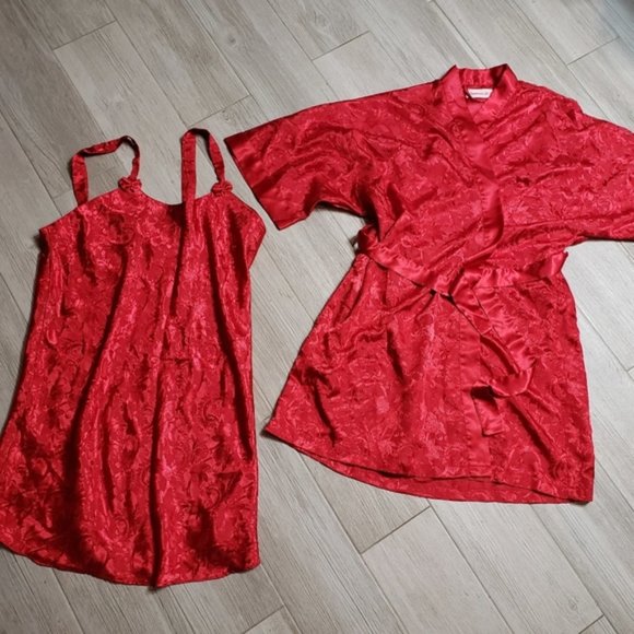 Contessa Di Roma | Intimates & Sleepwear | Contessa Di Roma Red Silky ...